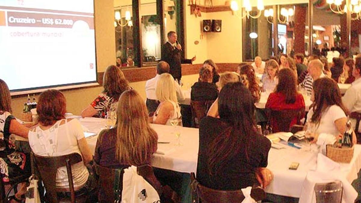 Europlus (RS) fecha parceria com a By Travel, de Schultz