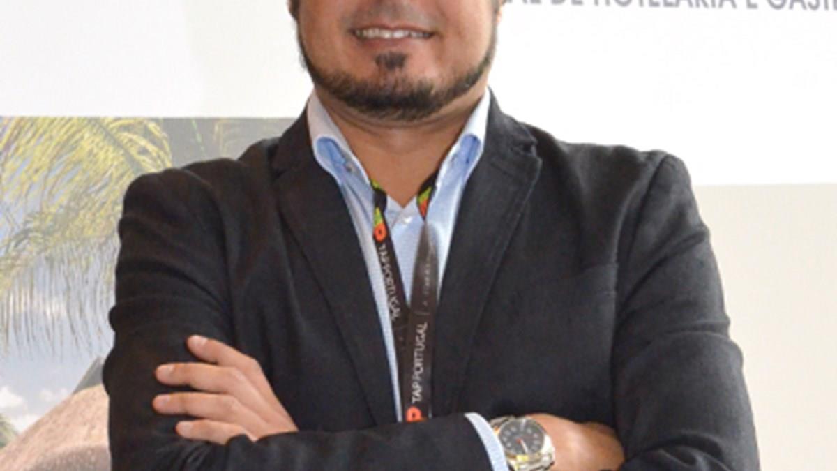 Paulo Pimentel anuncia saída do Hotel Urbano